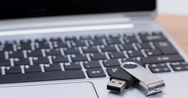 Simple Steps On How To Format A Thumb Drive | Storables
