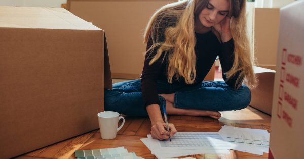 How To Relocate: 20 Hassle Free Relocation Tips | Storables