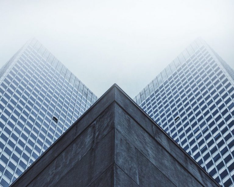 Modern Vs Contemporary Design: What's The Difference? | Storables