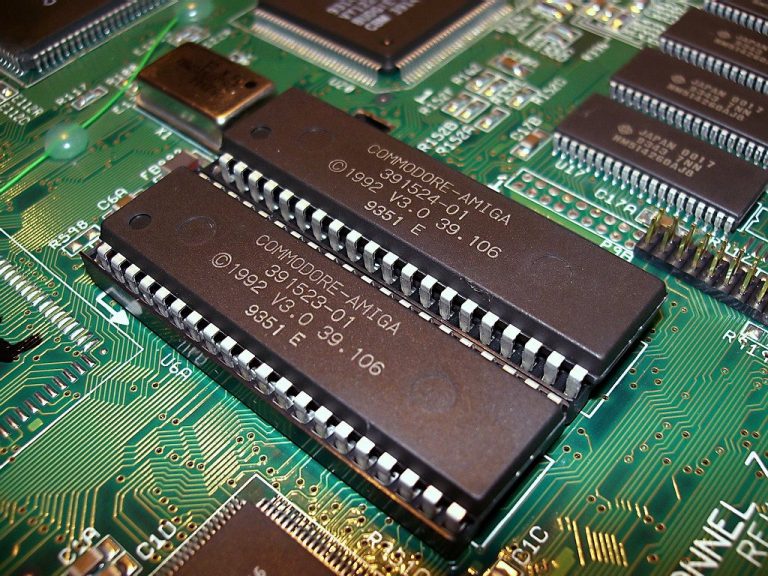 ROM Chip: Where In Your Computer Is It Located? | Storables