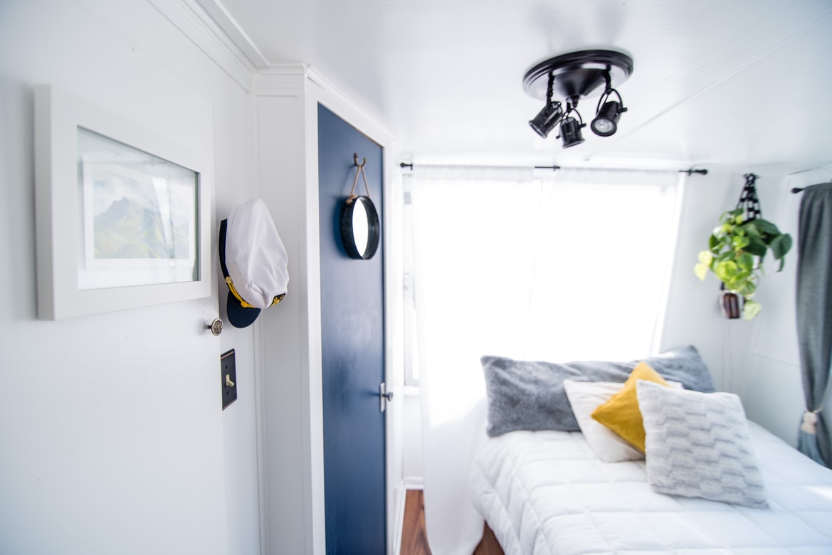 10 Bedroom Ceiling Lights to Illuminate Your Personal Space | Storables