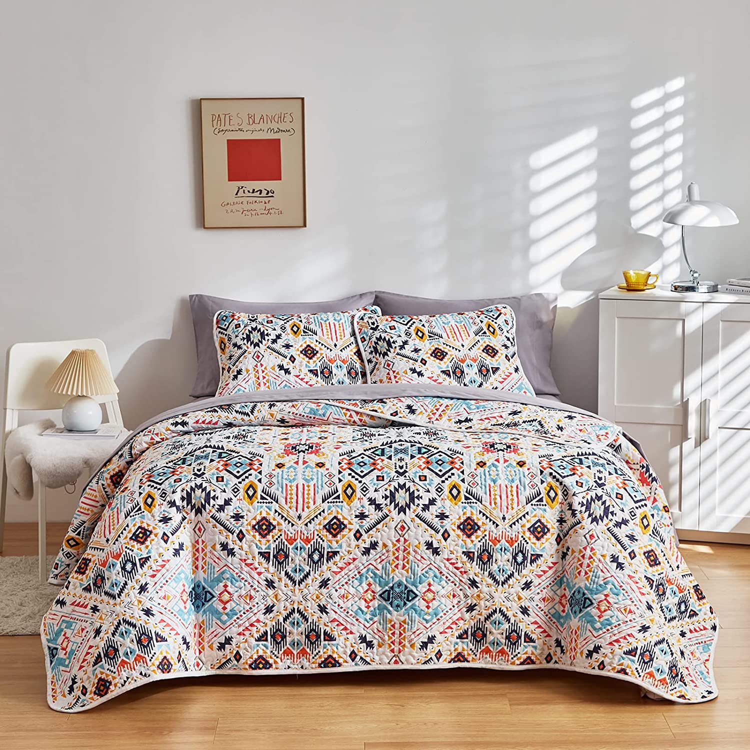 Our Favorite Boho Bedding Sets and Pieces of 2022 | Storables