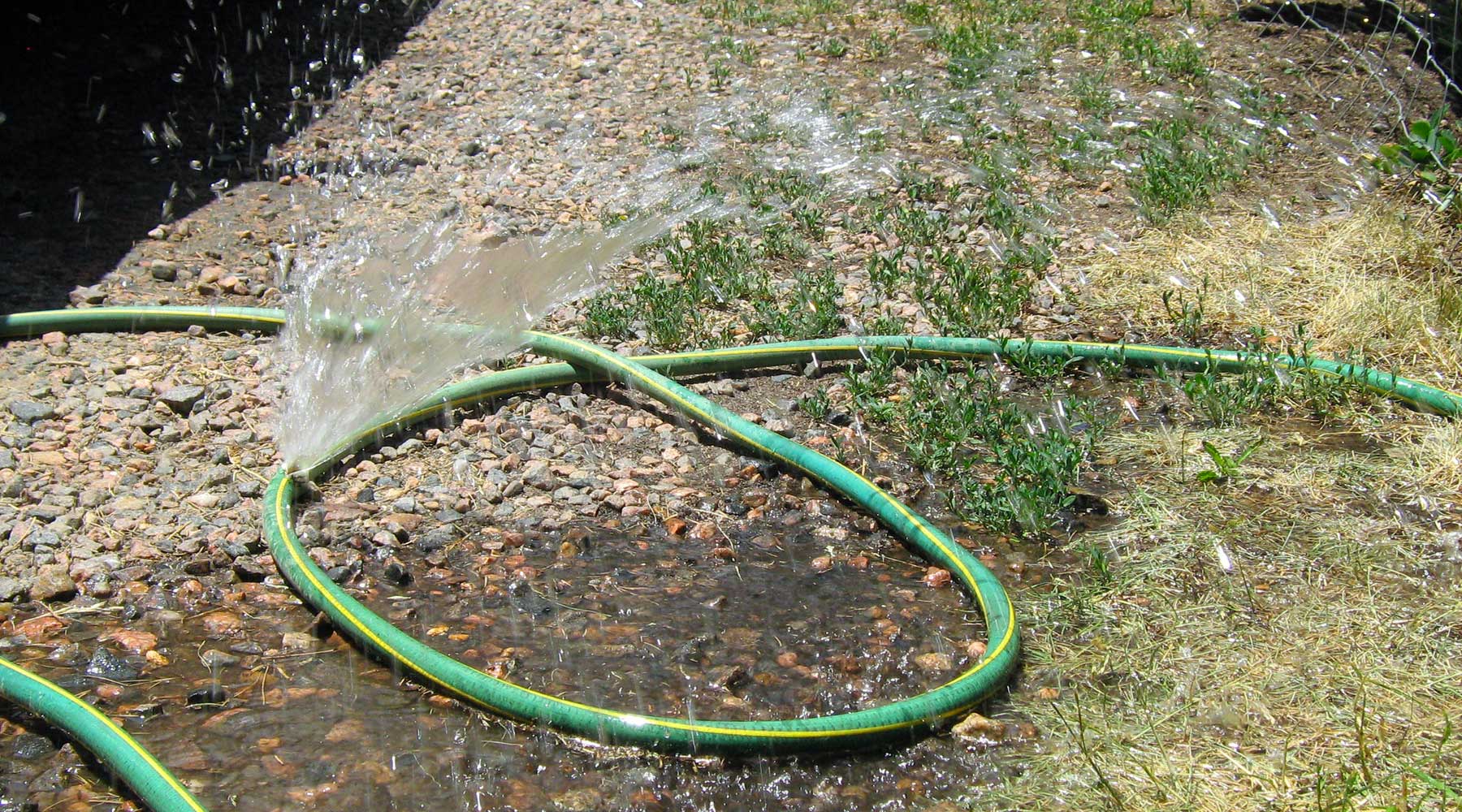 How To Fix A Garden Hose Leak Storables