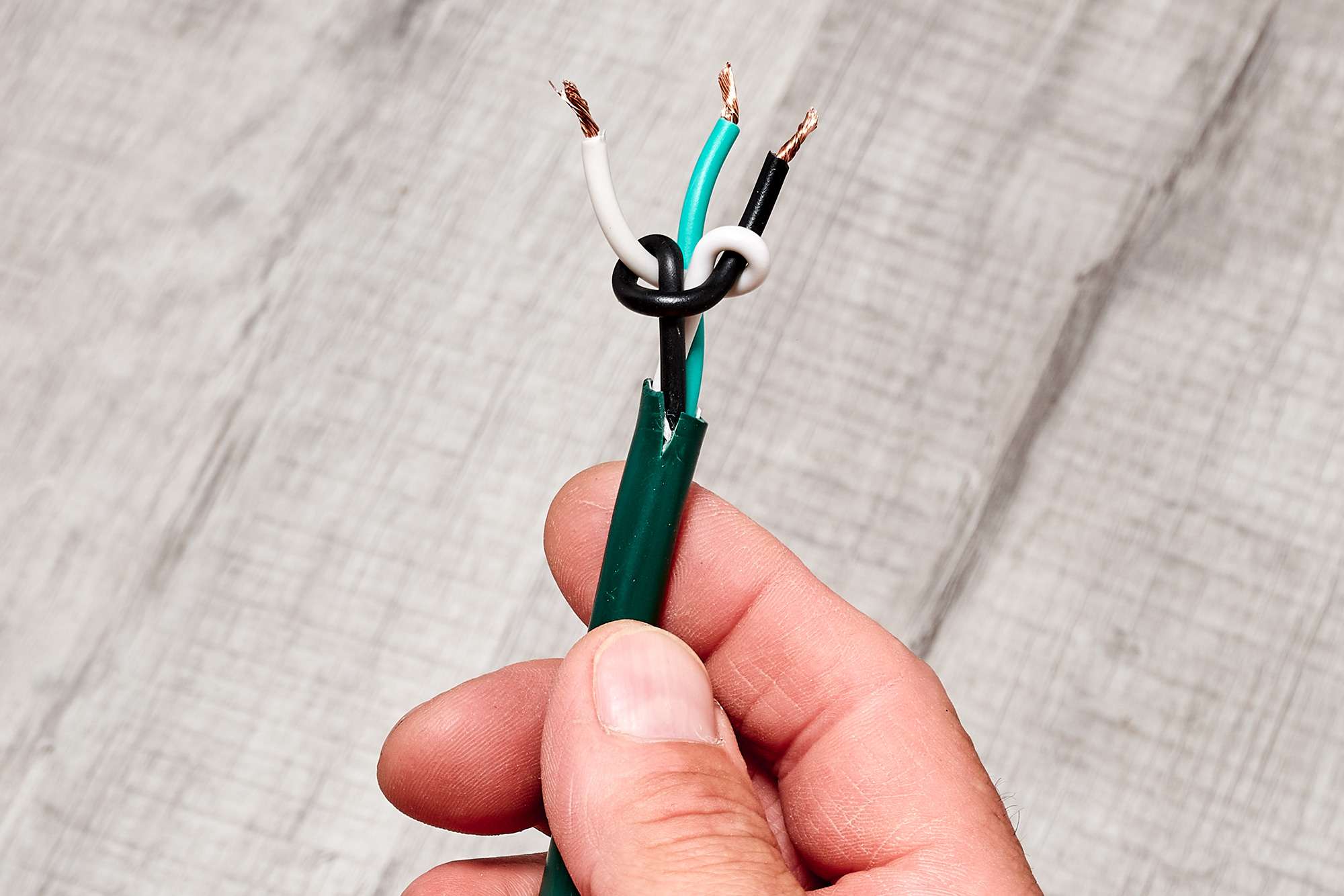 How To Wire An Extension Cord Plug Storables How To Wire An Extension Cord Plug Storables