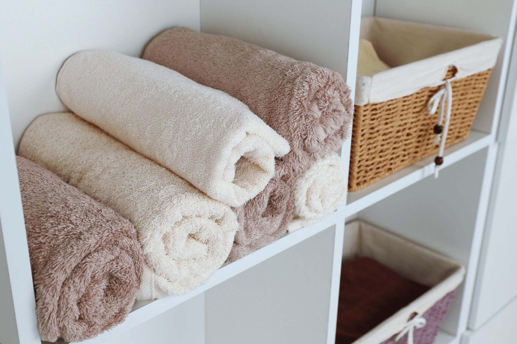 How To Store Towels Storables